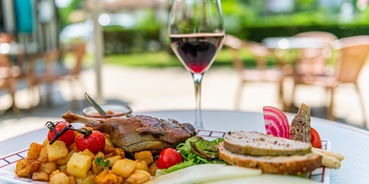 Castets Landes près de Saint Girons plage | Office de Tourisme à Castets